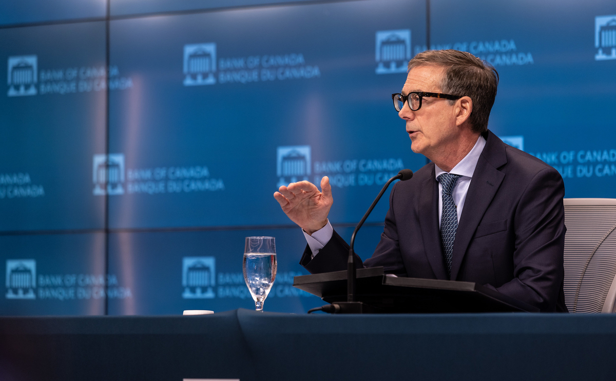 Bank of Canada officials explain monetary policy transition - Central ...