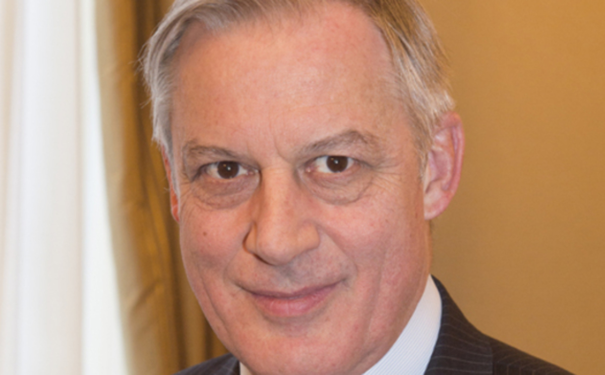 Banque de France's Christian Noyer on bank runs, the euro crisis and a ...