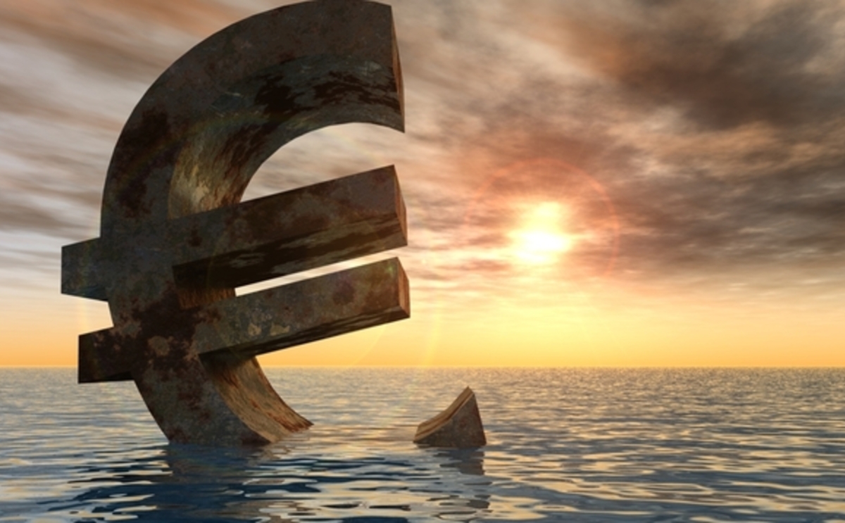 Why has the euro failed as a global reserve currency? - Central Banking