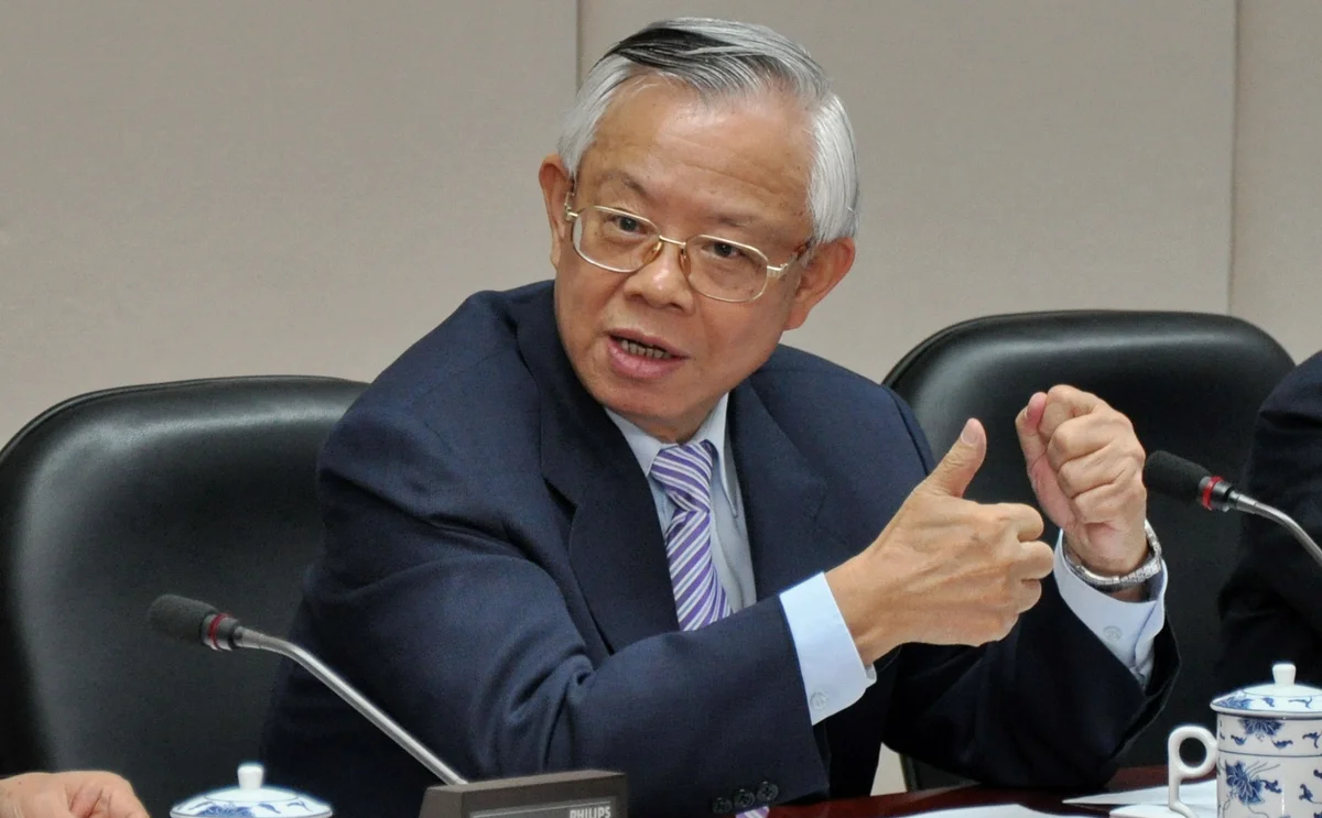 Lifetime achievement award: Perng Fai-nan - Central Banking