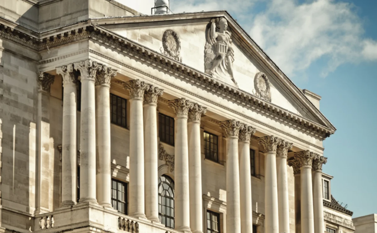 Ring-fencing protects retail banks, but lowers total equity value ...