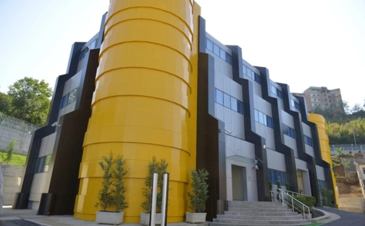 Albania opens new currency centre - Central Banking