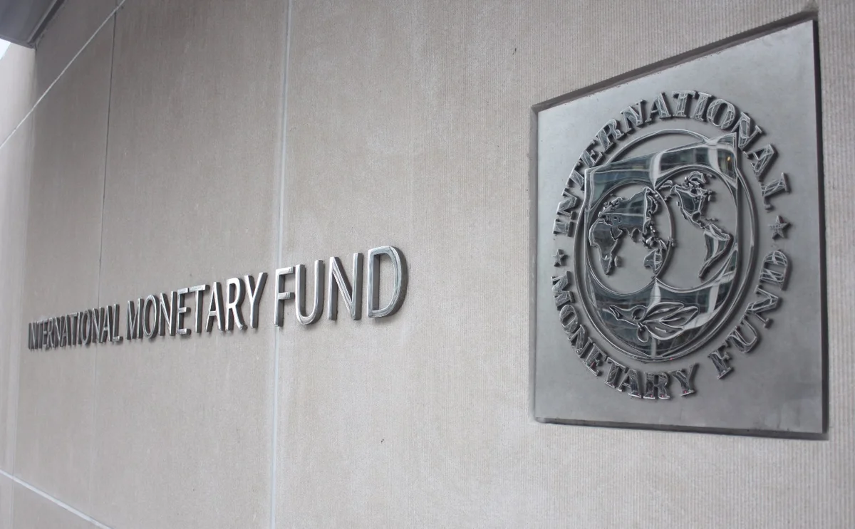 Aruba central bank keeping an eye on government deficit - Central Banking